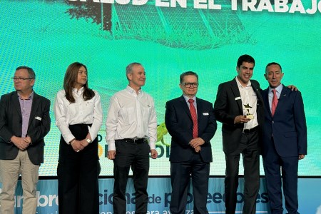 Poppy Clements - Journalist Profile - Intelligent Relations